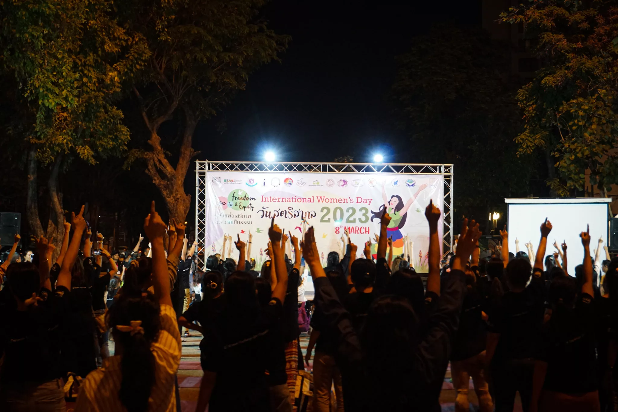 “ลุกขึ้นเพื่อเสรีภาพและความเป็นธรรม” ร่วมกันสนับสนุนข้อเรียกร้องวันสตรีสากล ประจำปี 2566 - Lanner