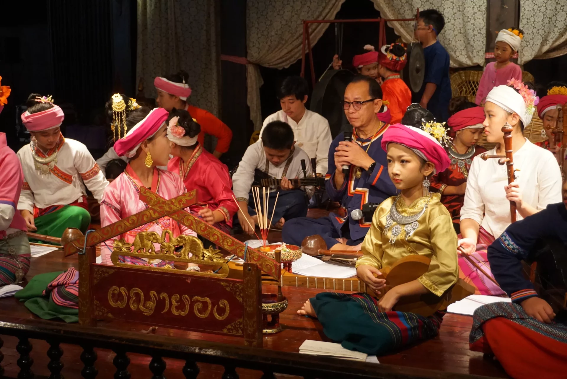 สมาคมฅนยองจัด ‘มหาสงกรานต์ล้านนา’ มุ่งอนุรักษ์วัฒนธรรมท้องถิ่นคนยอง - Lanner