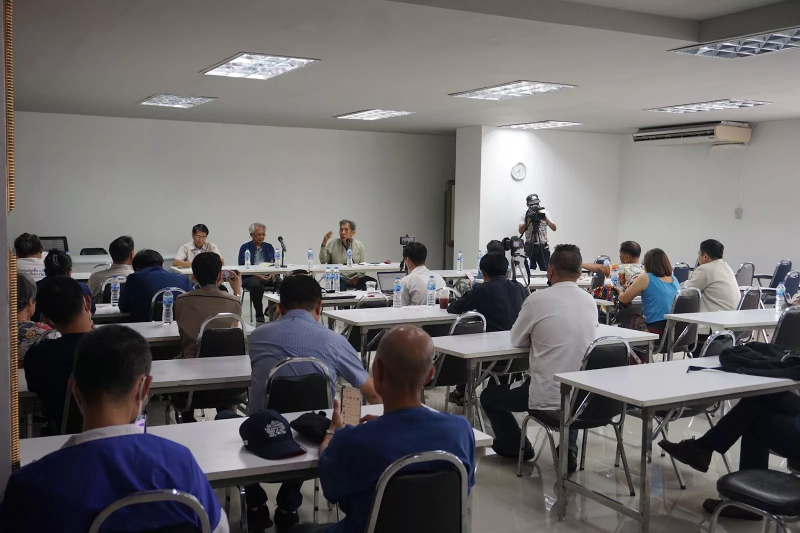 เครือข่ายเลือกตั้งผู้ว่าฯเชียงใหม่ แถลงวิกฤตฝุ่น PM2.5 แนะรัฐแก้ปัญหา ตามพื้นที่-เร่งออก พ.ร.บ. ...