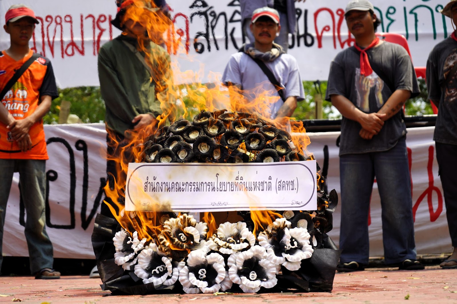 รัฐบาลรับ 6 ข้อเสนอ “คนอยู่กับป่า” ตั้งคณะทำงานแก้ปัญหากฎหมายที่ดิน-ป่าไม้ - Lanner