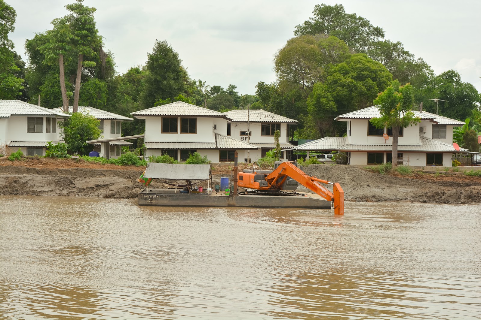 จะรื้อหรือไม่รื้อ ‘ฝายพญาคำ’ คำถามที่ใหญ่กว่าตัวฝาย คือเราเข้าใจน้ำและเมืองแค่ไหน? - Lanner